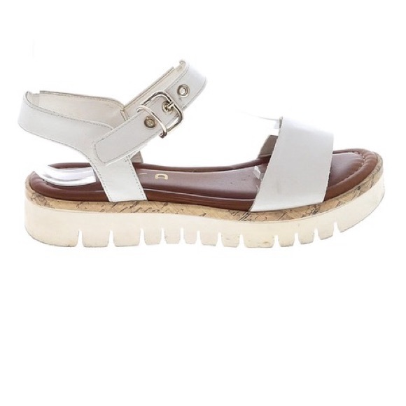 Unisa | Shoes | Unisa Breiza Platform Sandals White Faux Leather | Poshmark